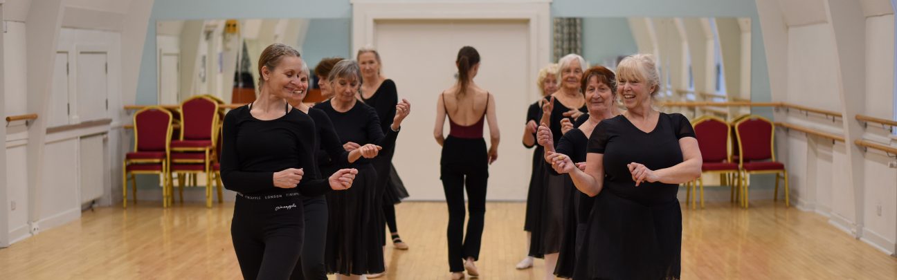 Gentle exercise for all - mainly standing - Course - Brockenhurst College