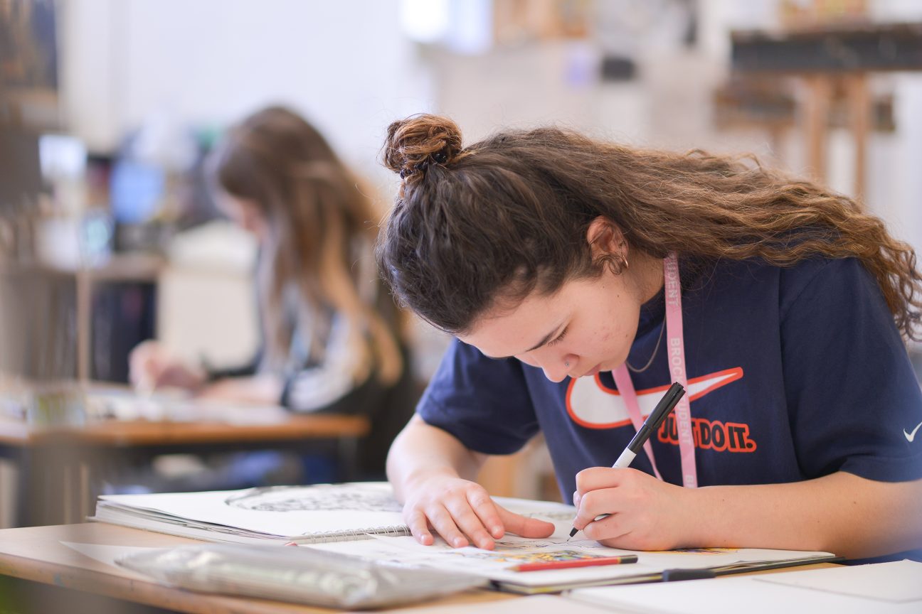 Brockenhurst College | Visual Arts courses
