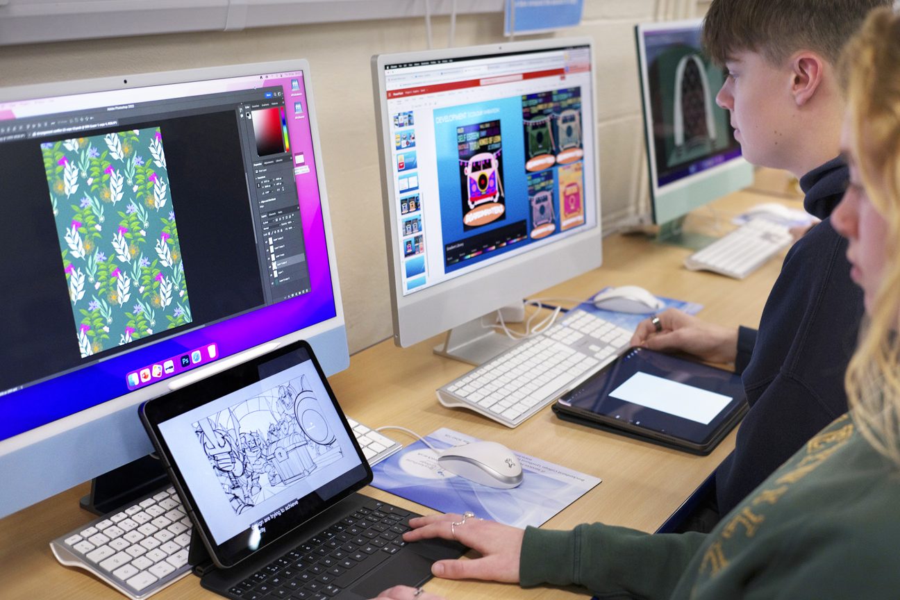 Photography and Photoshop courses at Brockenhurst College | Enhance ...